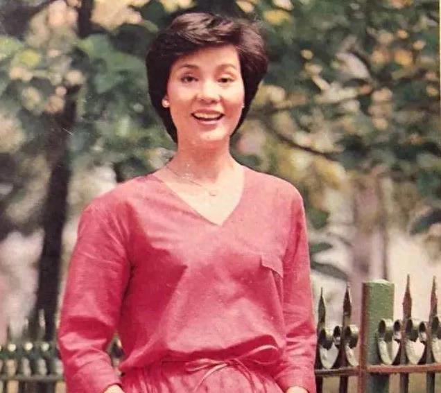 Gui Yalei: Married to her first love husband, gave birth to two ...