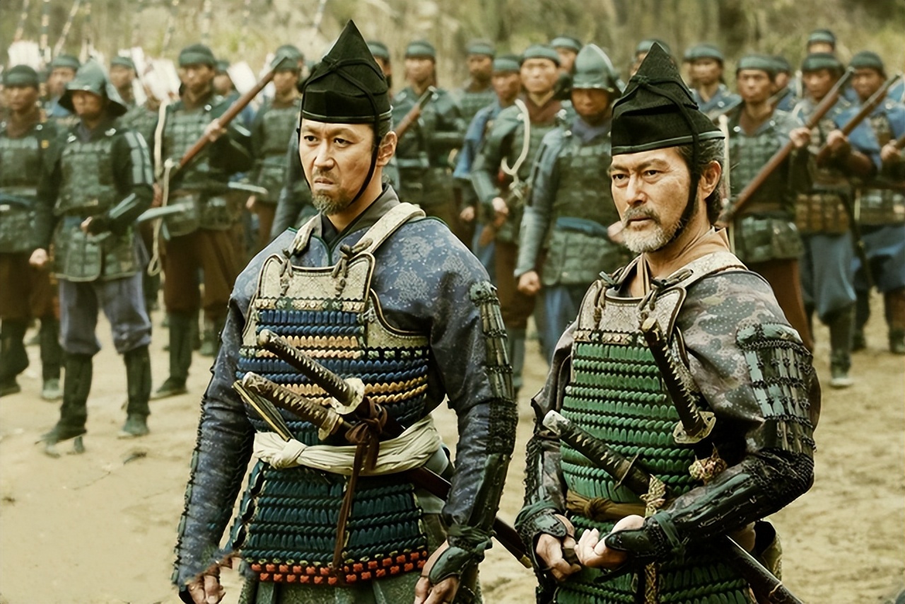 What is the root cause of the flood of Japanese pirates in the Ming ...