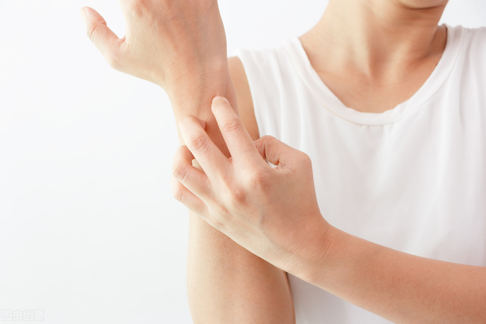 Feeling itchy as soon as you lie in bed, can't sleep all night?To stop ...