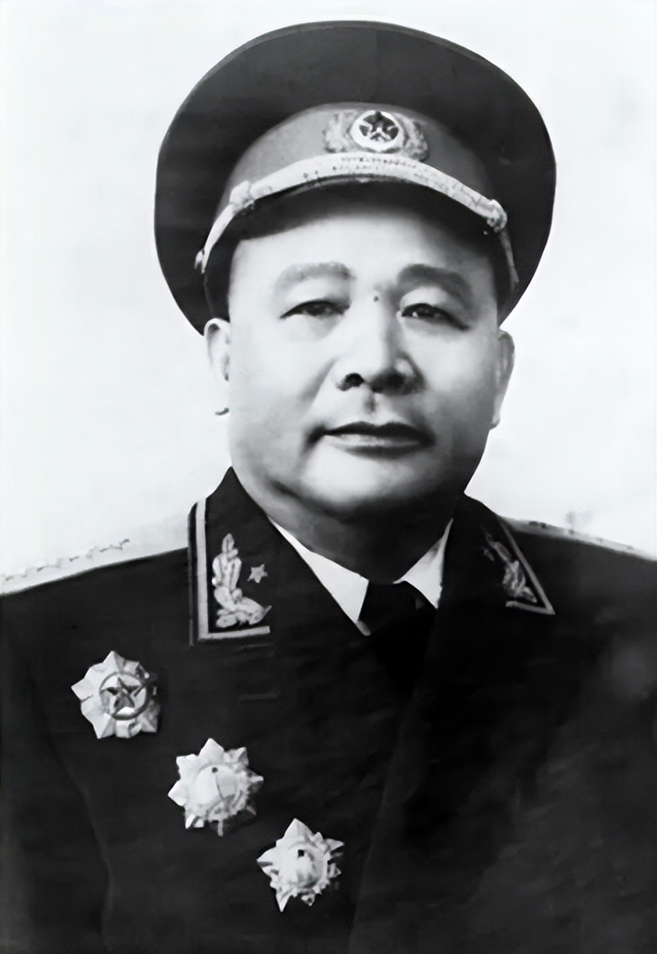 General Xu Haidong's resume Xu Haidong's children and descendants - iNEWS