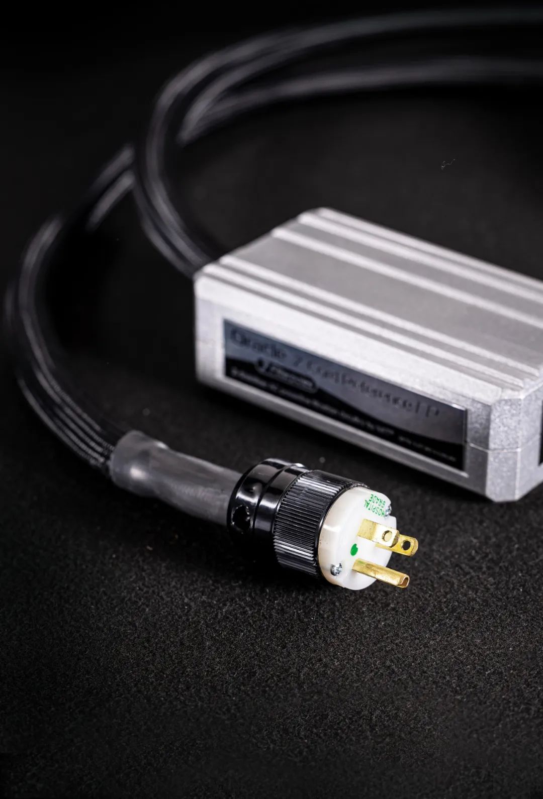 MIT reference series flagship power cord Oracle Z-Cord Reference FP ...