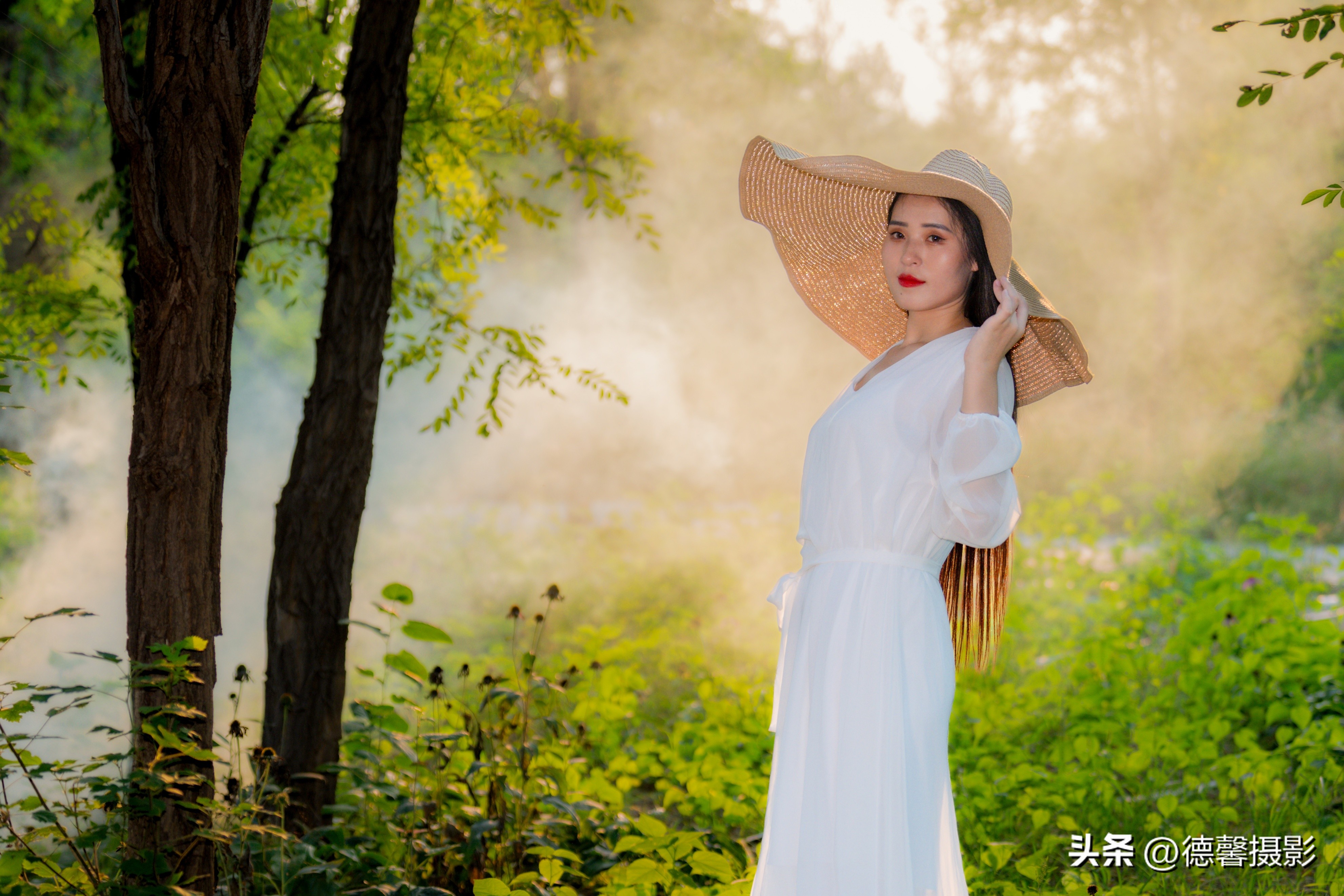 Forest style beauty portrait - iNEWS
