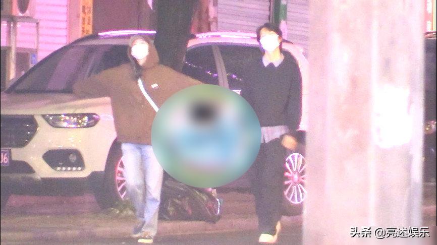 Chen Youwei and a mysterious woman appeared in the hotel and were ...