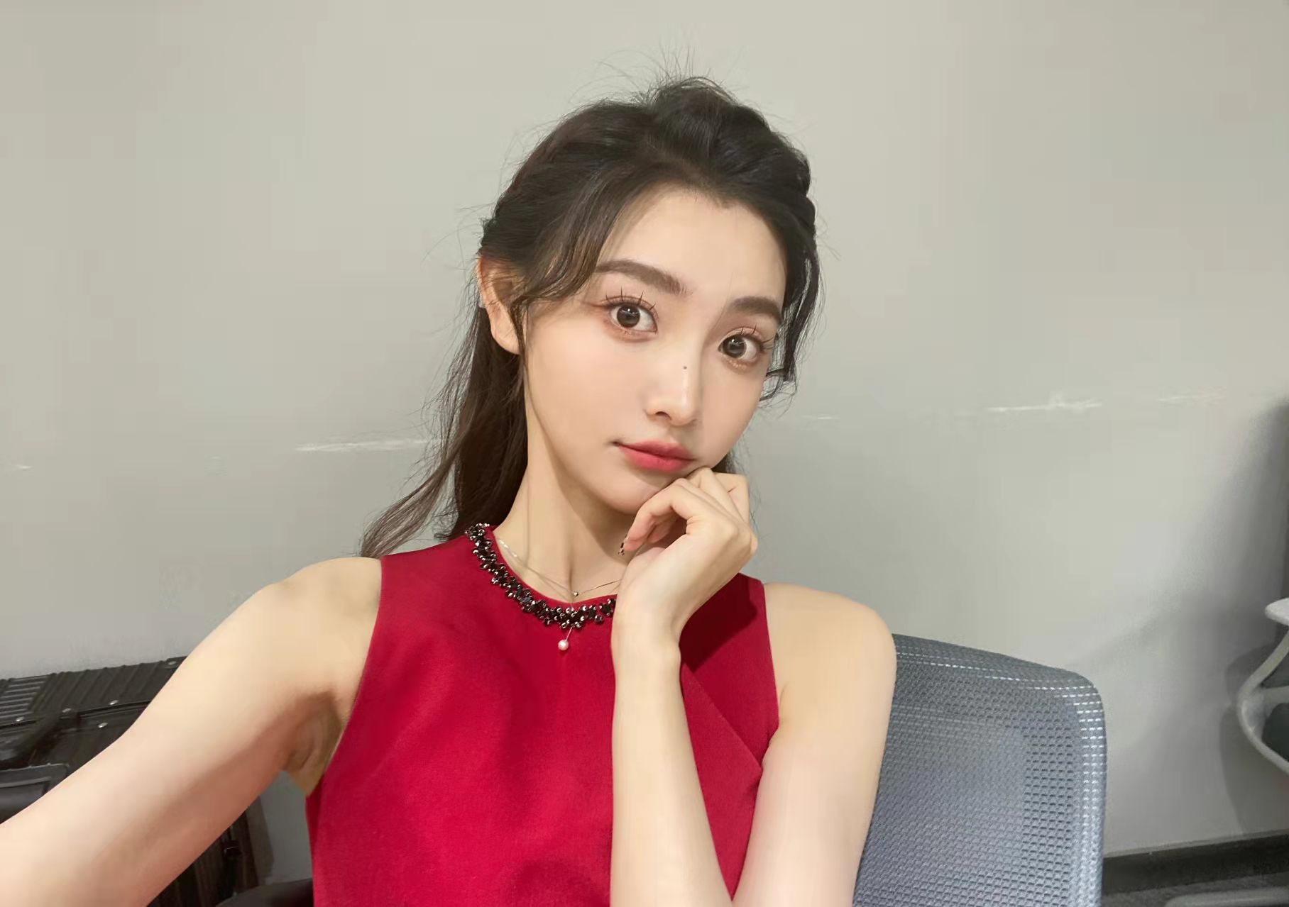 The new most beautiful NBA female anchor!"Top student" Jin Jiayue is praised by fans - iMedia