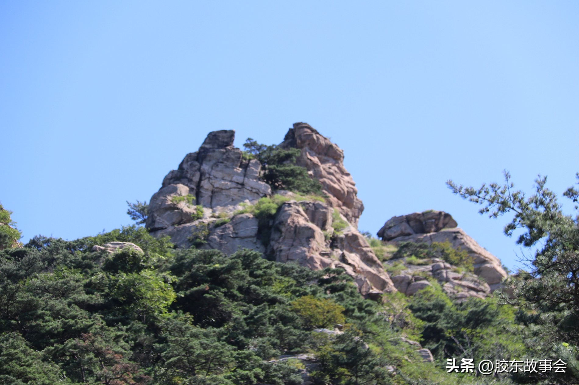 I saw a strange stone on Kui Mountain in Muping, Yantai, the shape is ...