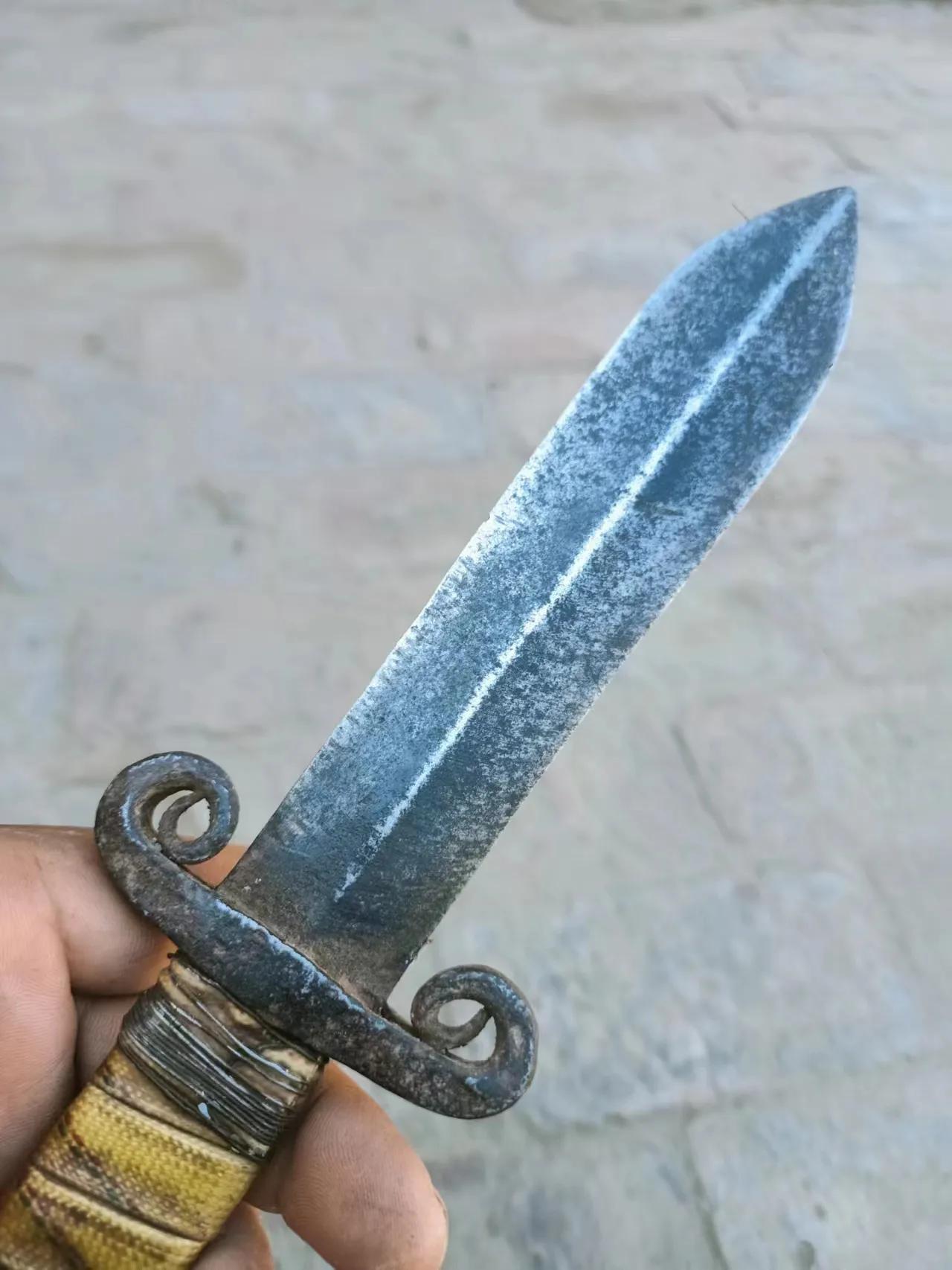 Qing Dynasty small dagger - iNEWS