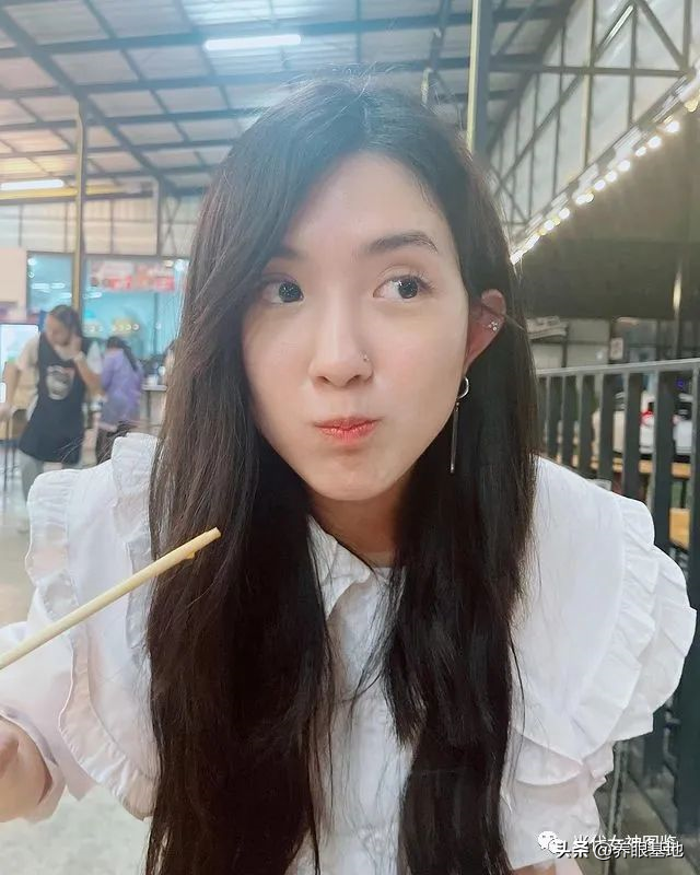 "Ins Beauty" photo of a cute long-legged model lady ⑥ - iMedia