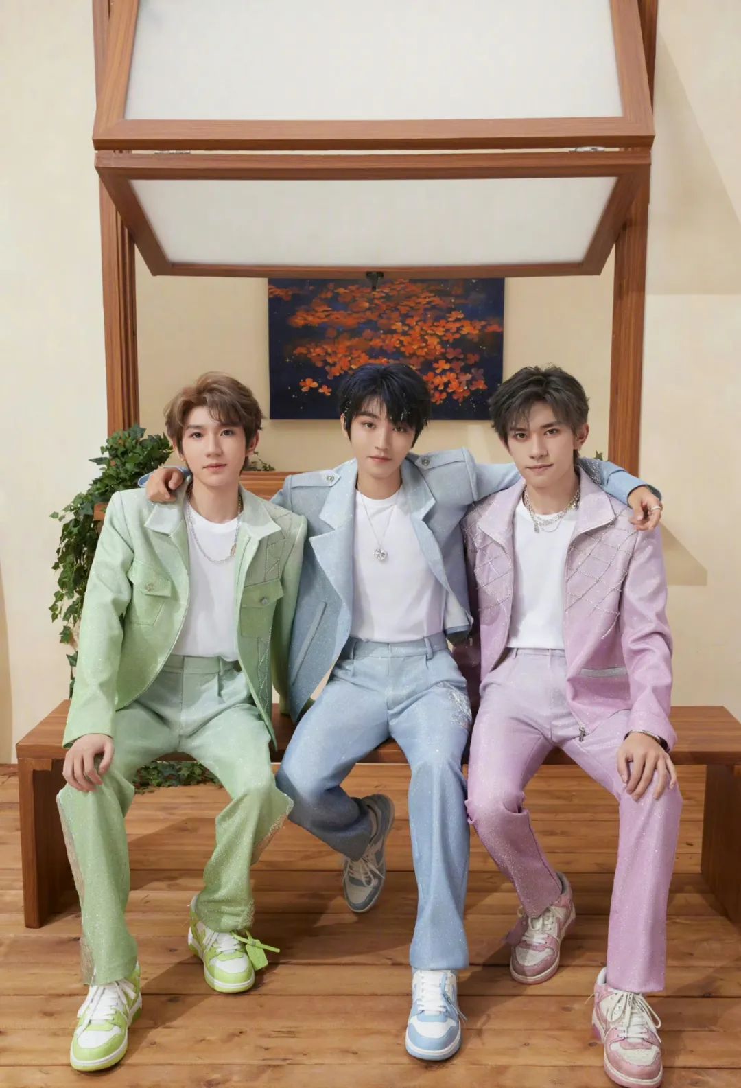 Deng Wei, TFBOYS, Liu Shishi, Nicky Wu, Mou Lun, Zhang Wanyi - iMedia