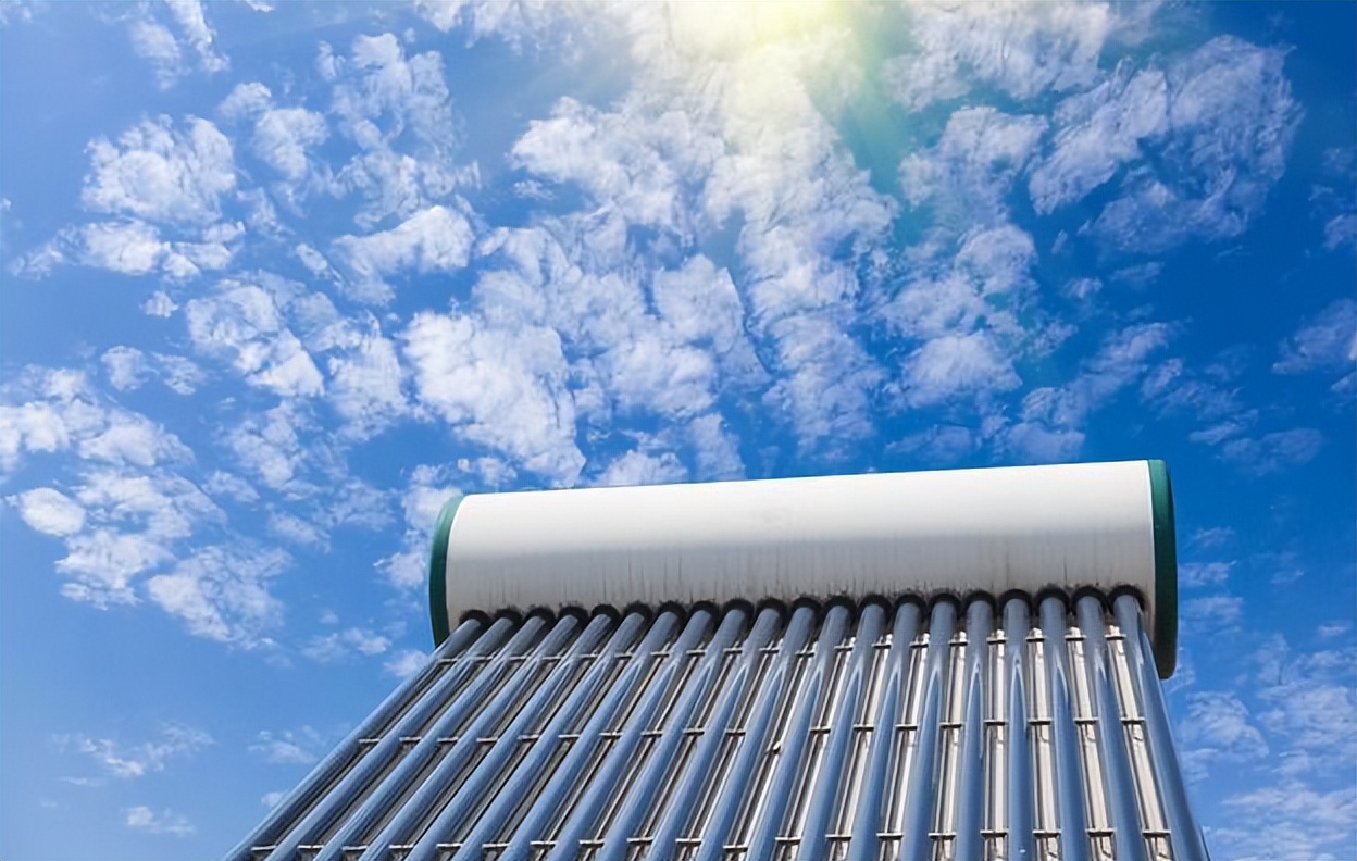 The solution to the low water temperature of solar water heaters - iNEWS