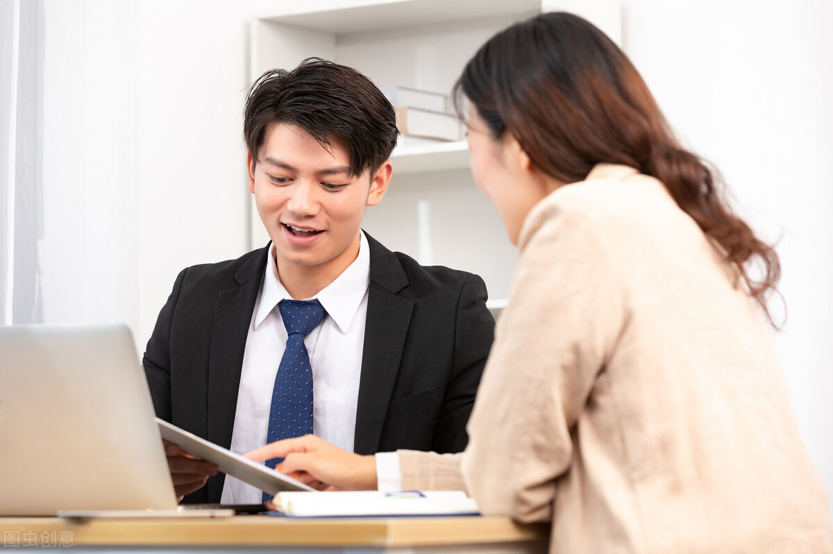 Three Effective Ways of Nonverbal Communication in the Workplace - iNEWS