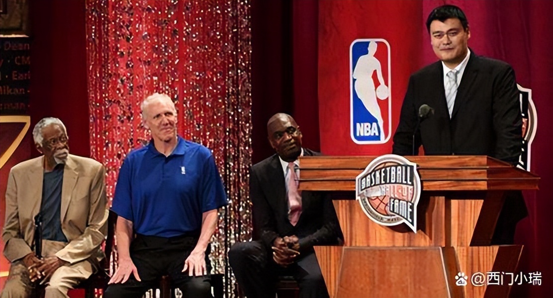 Legendary star "Lord of the Rings" Bill Russell, a staunch supporter of ...