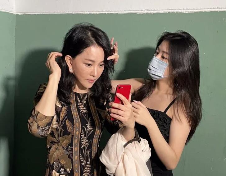 Qiu Yuting rarely showed up after the divorce, saying that he spent ...