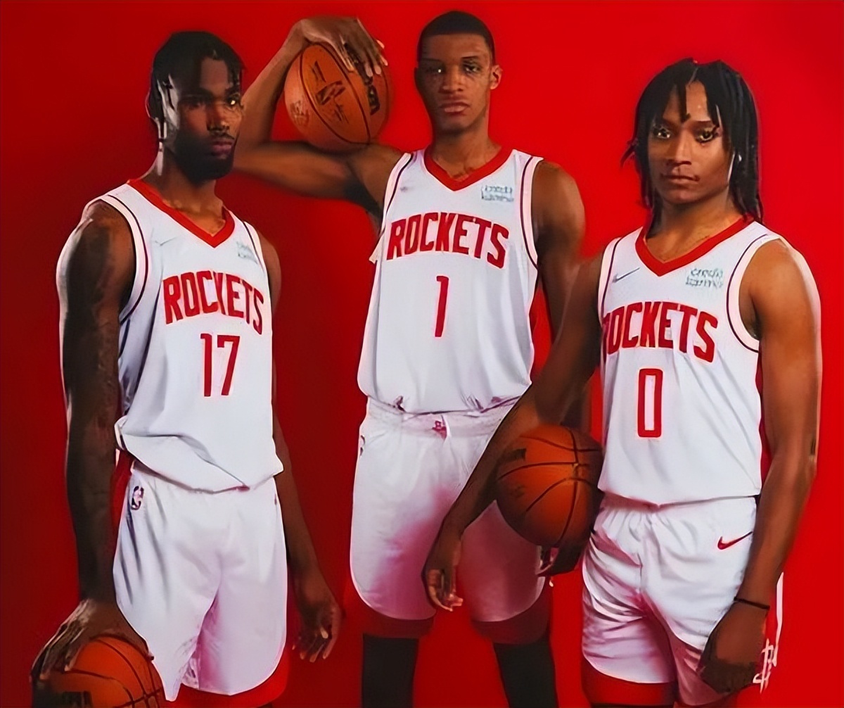 Rockets change number two!The new season will change to wear No. 4 ...