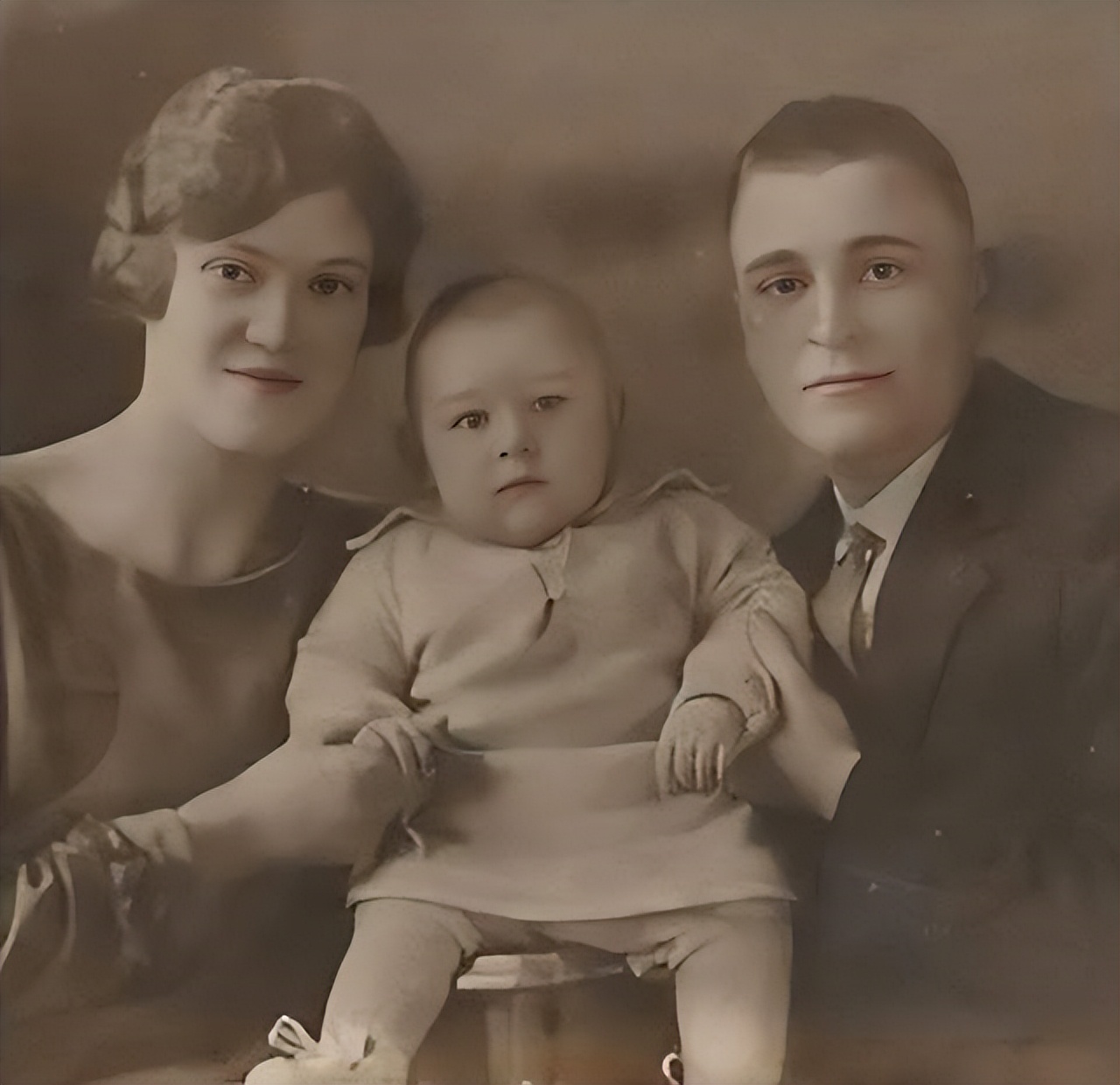 Merkel, Germany's first female chancellor: 16 years old, entered ...