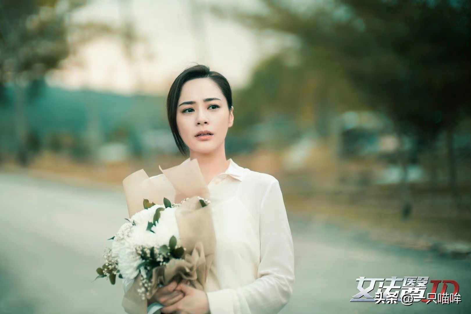 [Female Forensic Doctor JD] In the new drama Twins, Gillian plays the ...