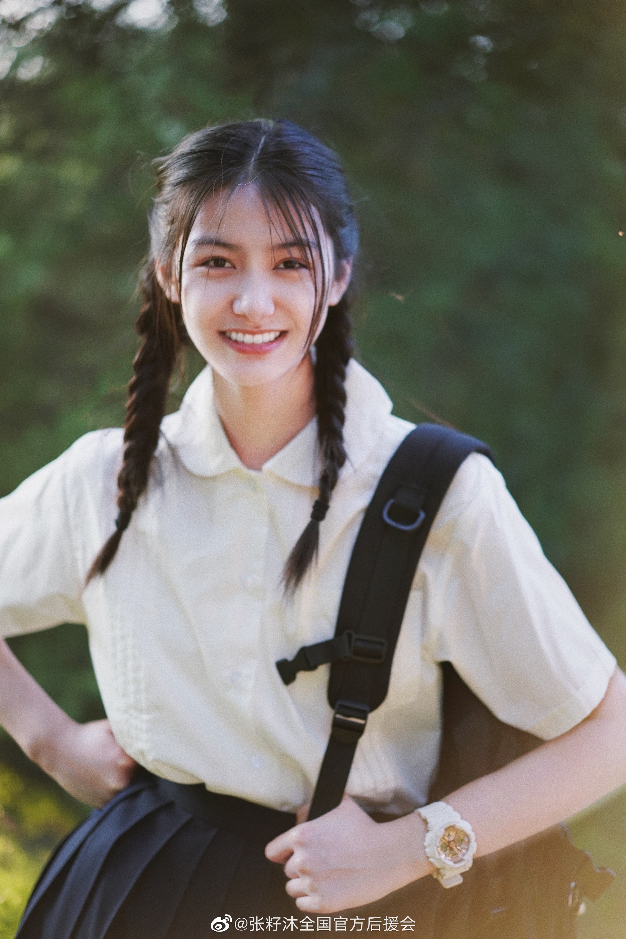 Child star Zhang Zimu: She is nearly 170 feet tall, with legs as long as Guan Xiaotong, and she ...