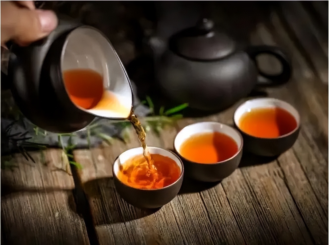 What are the advantages of the self-service shared tea room leading the ...