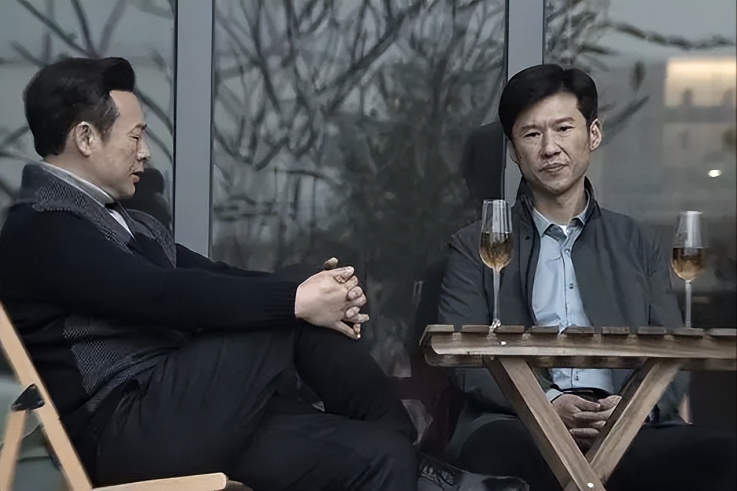 "The Knockout" actors who are familiar but can't be named, each has ...