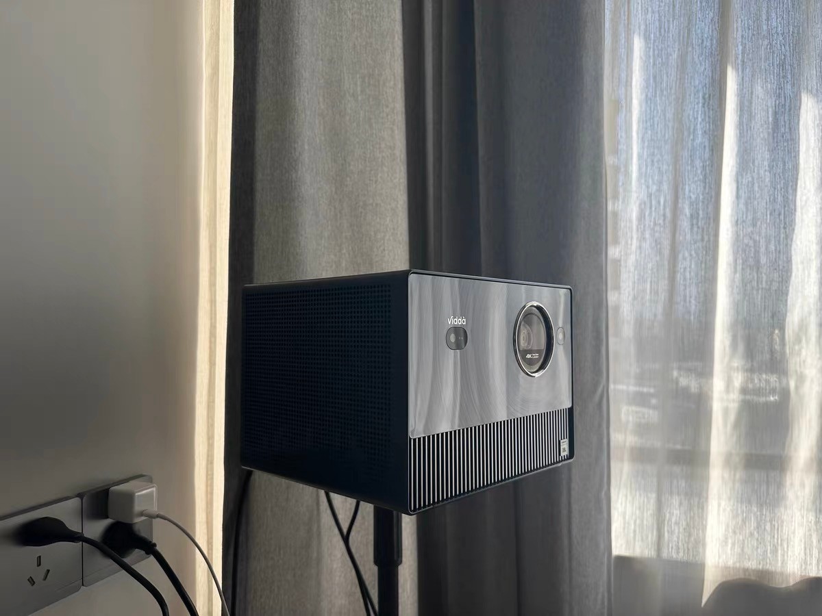 Three-color laser technology has appeared, Vidda C1S leads a new ...