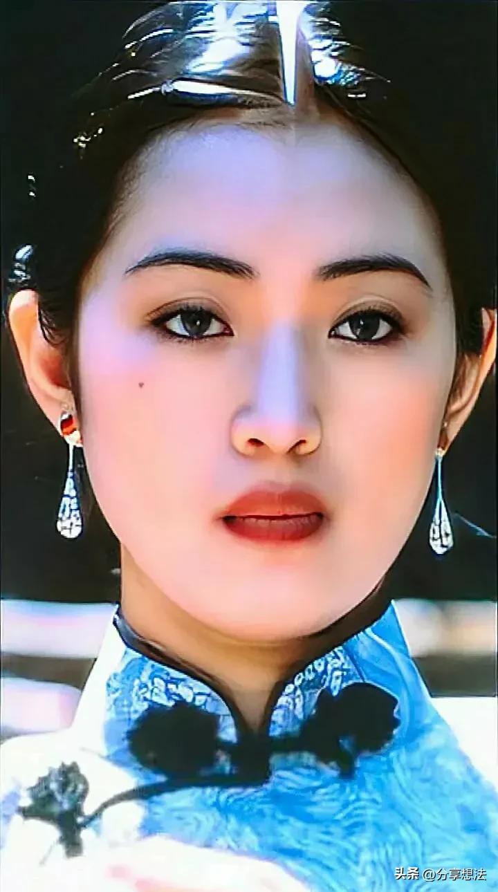 Gong Li star wallpaper (2) - iNEWS