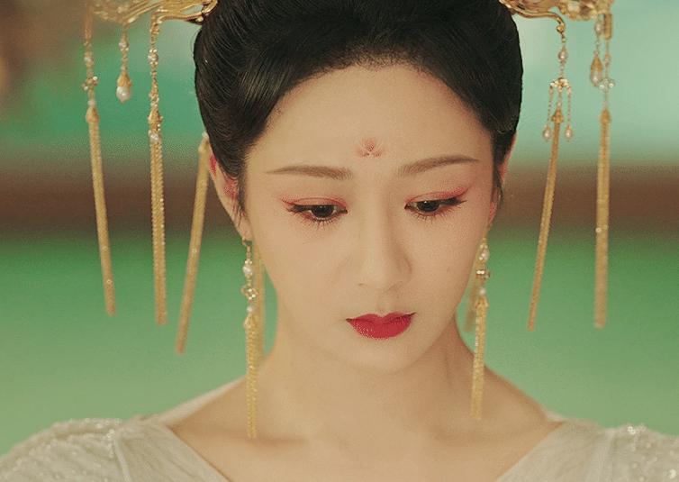 [Fox Fairy Little Matchmaker] Yang Mi's style is too gorgeous!Dreaming ...