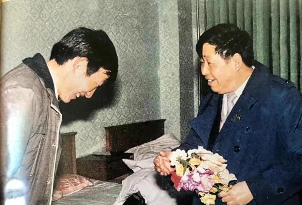 In 1994, why did Ma Ji say to Lan Cheng: We are talking about cross ...