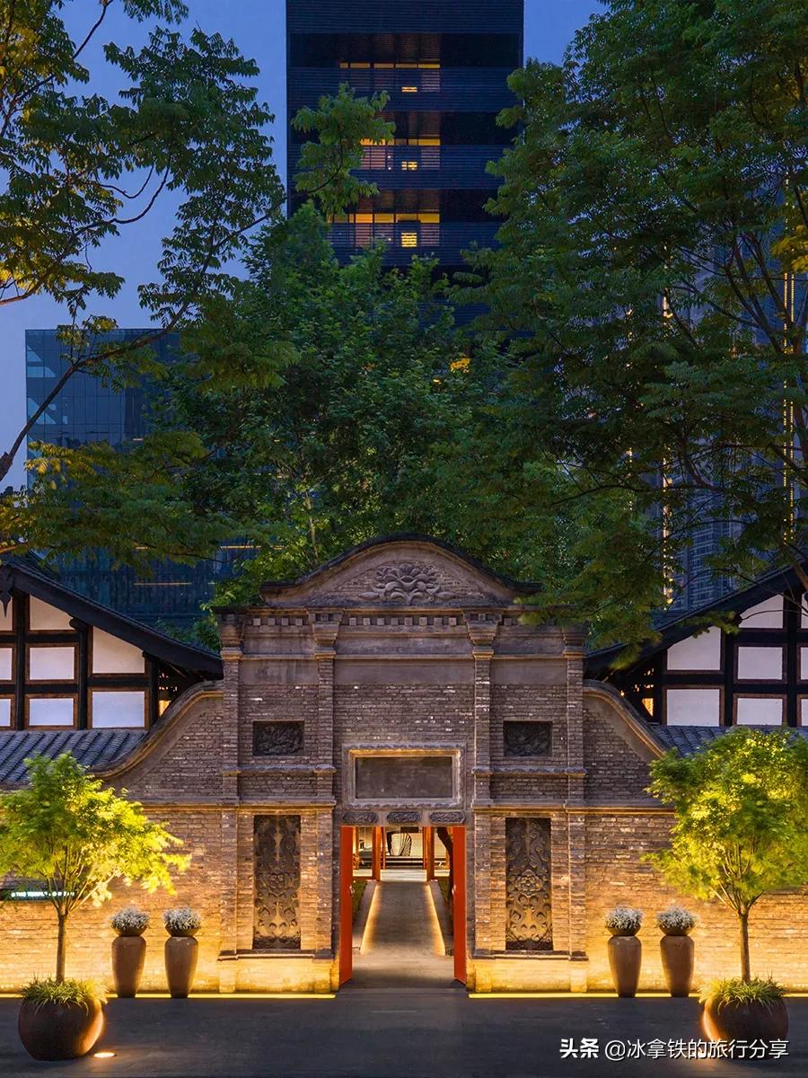 The best hotel in Chengdu, a secret place hidden in the busy city of ...