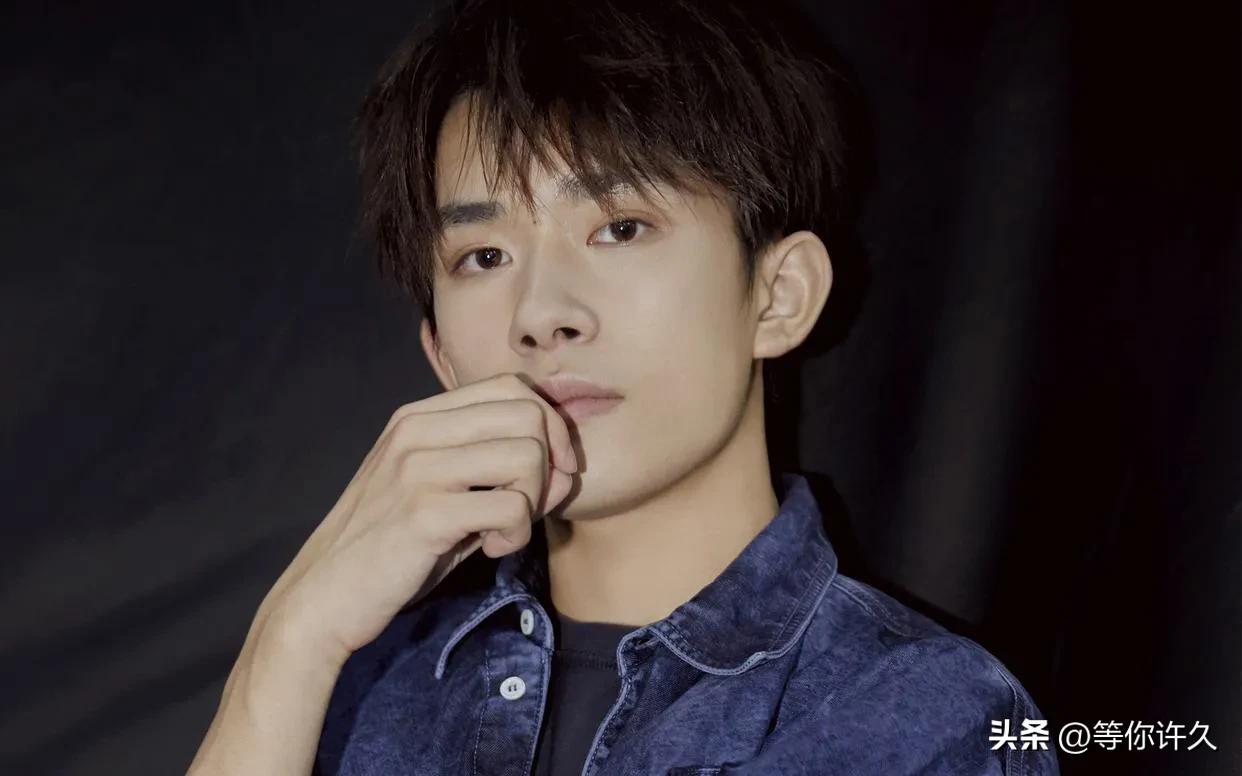 Entertainment Comments: Yi Yang Qianxi, Tang Yan, Zhang Jingyi, Chen ...