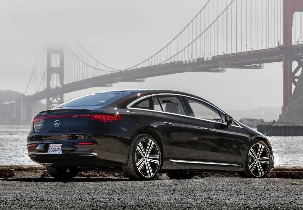 The electric S-Class is here!More than 800 kilometers of battery life ...