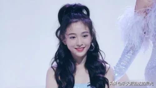 Wu Qian bid farewell to the divorce "Sisters Who Make Waves Season 4 ...