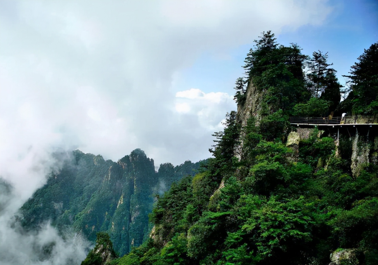 A peculiar scenic spot in Nanyang, the only geological wonder of ...