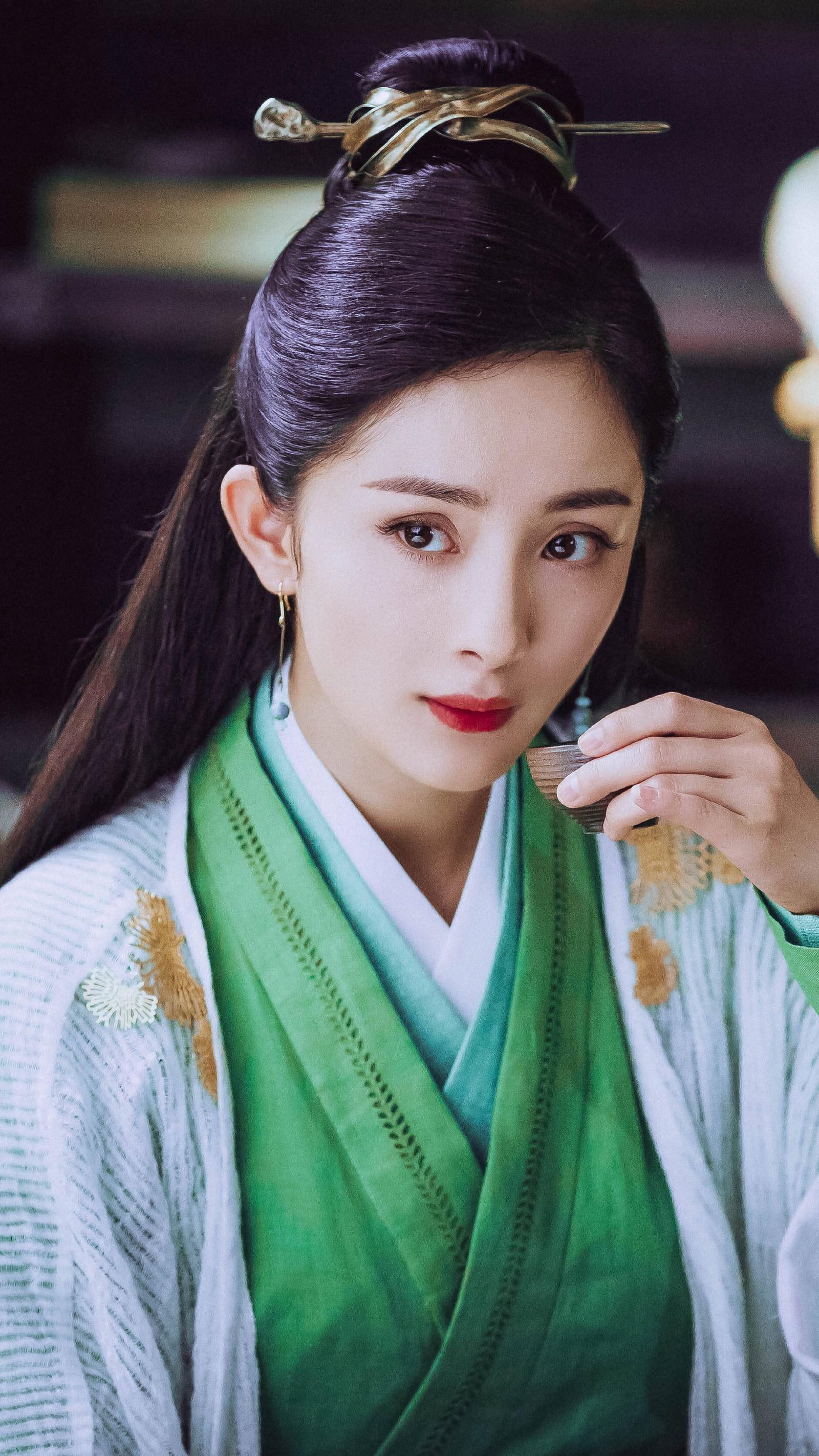 The successor of 85 flowers: Di Lieba follows Liu Yifei's route, Yang ...