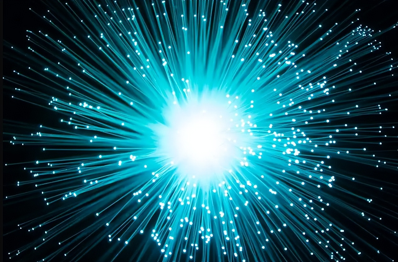 How does light reach the speed of light?Who powered it? - iNEWS