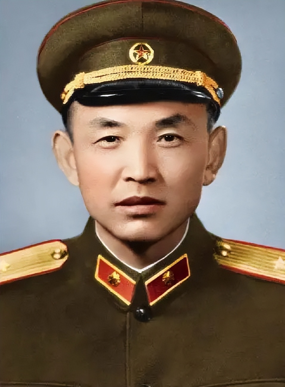 The founding major general was Hua Guofeng's immediate boss. How did he evaluate Hua Guofeng ...