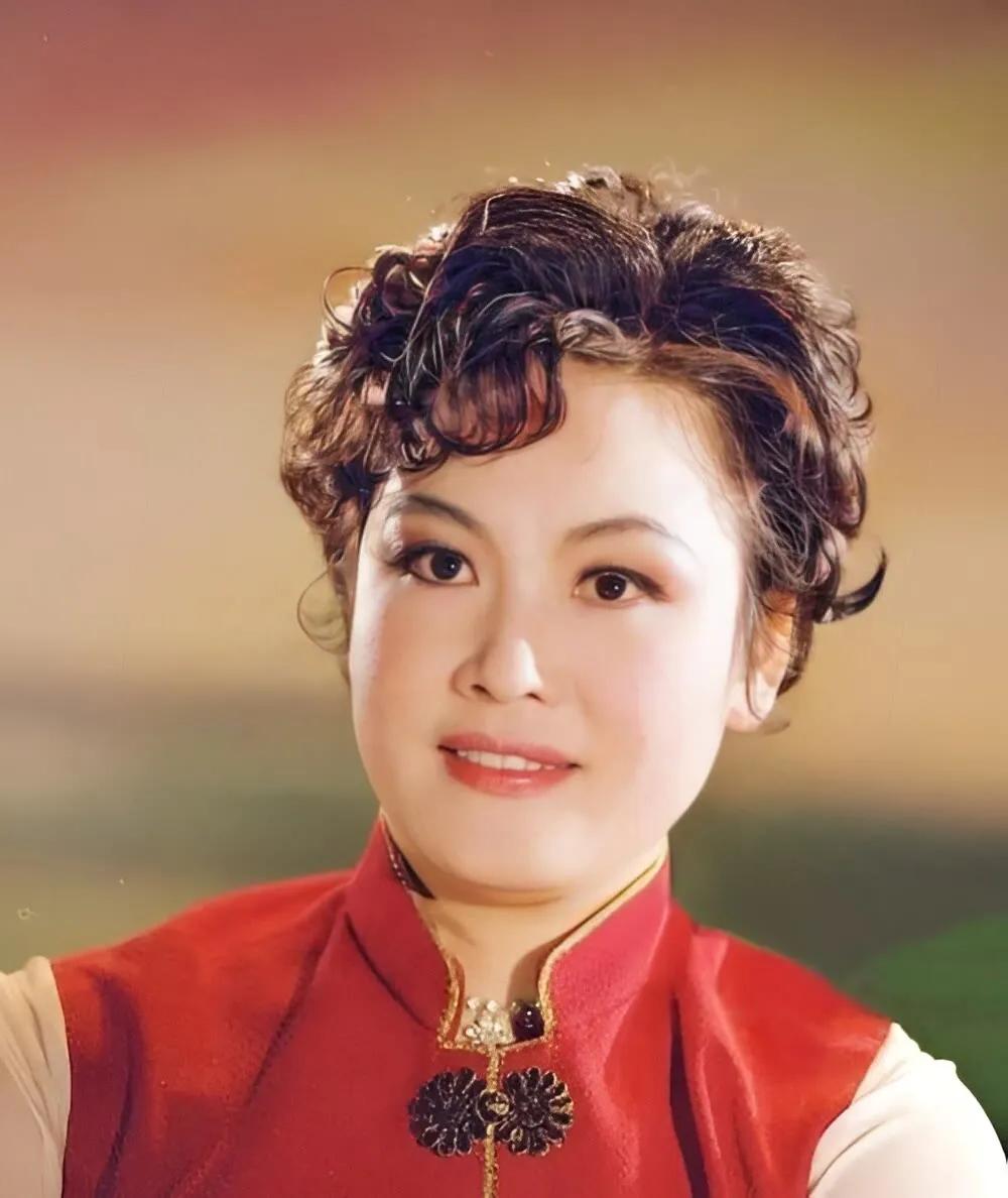 Old times in old photos - Li Guyi - iNEWS