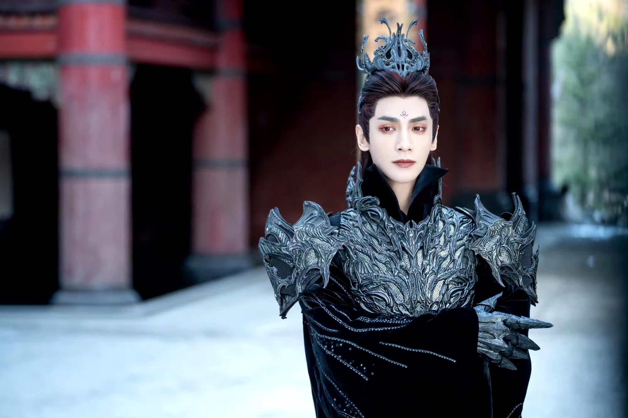 Till The End Of The Moon exploded when it first aired! Luo Yunxi is so ...