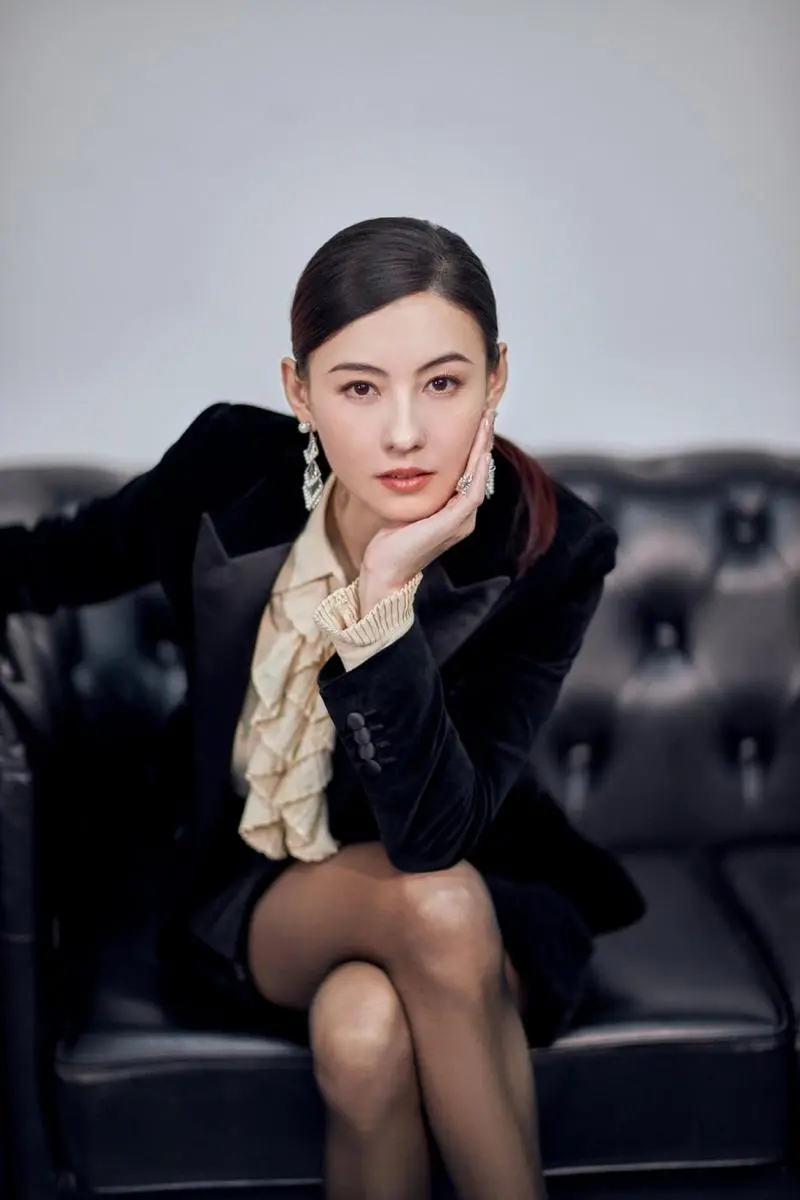 Cecilia Cheung's third child is named Zhang Licheng, why not take the ...