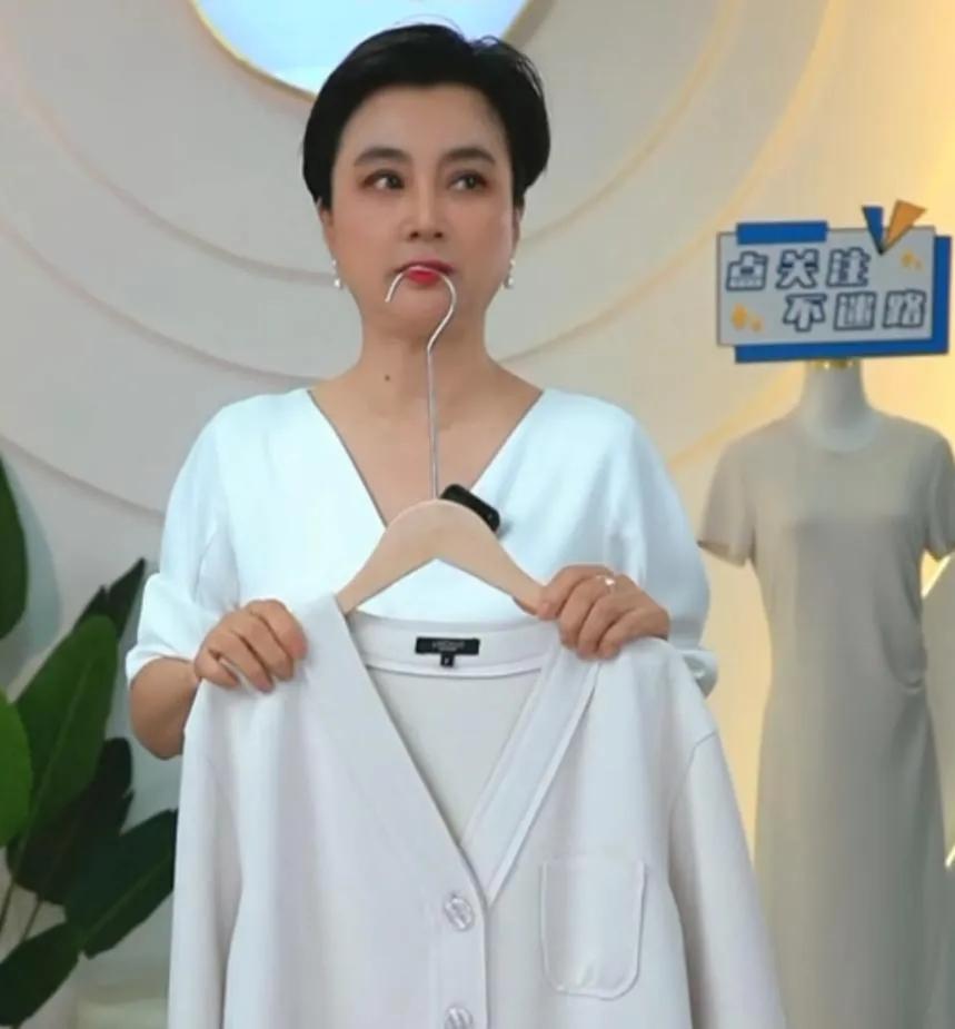 Li Lingyu, the jade rabbit spirit in Journey to the West, has also ...