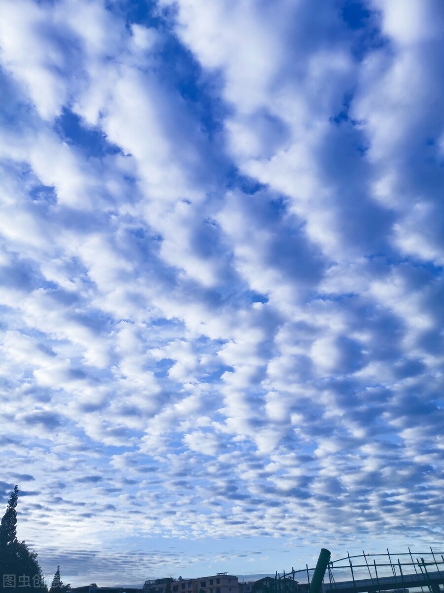 On the morning of September 20, the seismic cloud continued to appear ...
