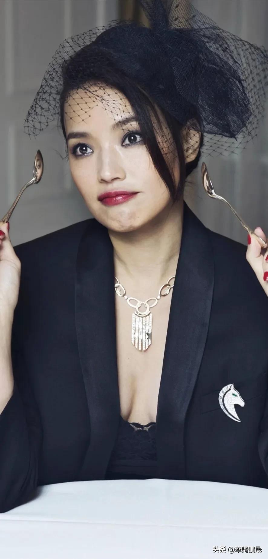 "Sexy Queen" Shu Qi - iNEWS