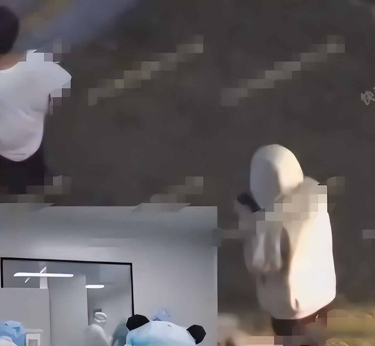 Actress Bailu's relationship was suspected to be exposed, and she went to Zhang Linghe's house ...