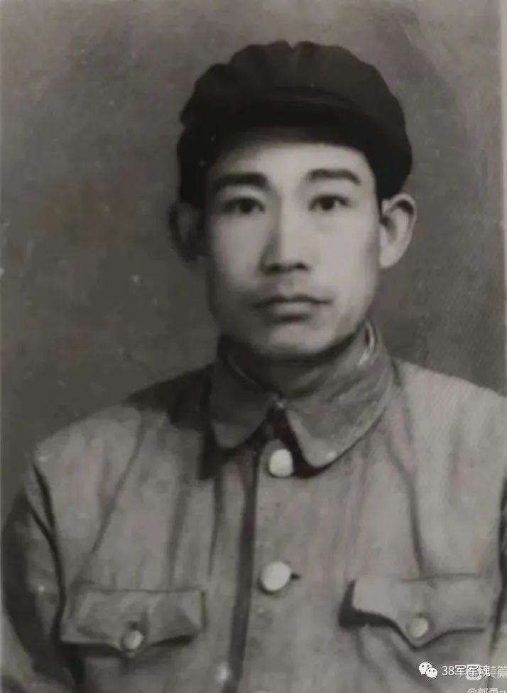 The military career of father Guo Qi - iNEWS