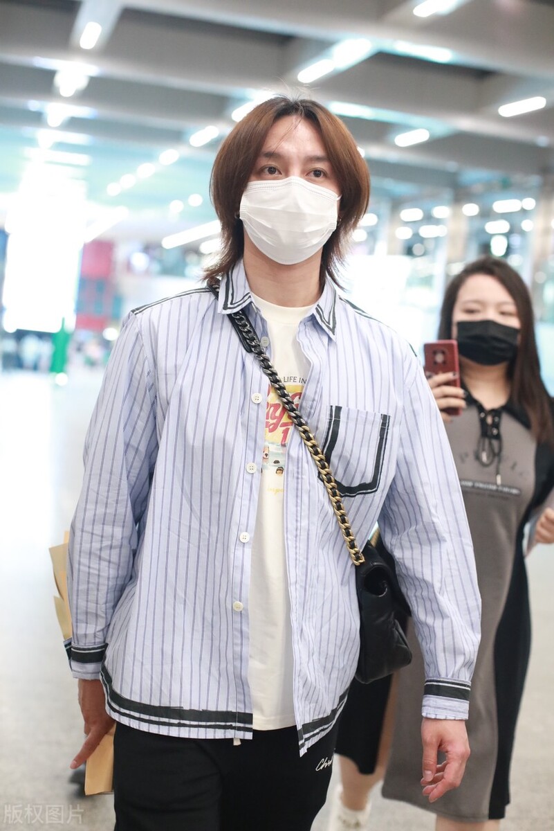 Yin Zheng's current appearance - iNEWS