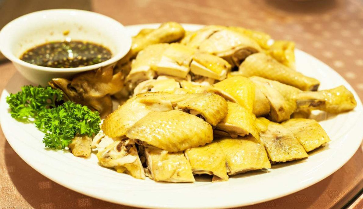 Traditional famous dish in Shanghai - Boiled Chicken - iNEWS