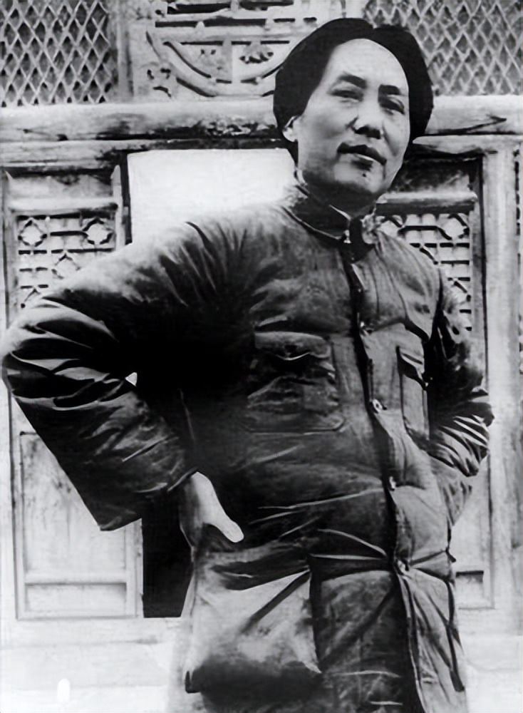 In 1930, Yao Chuzhong gave Yang Kaihui a fatal shot, and he learned the ...