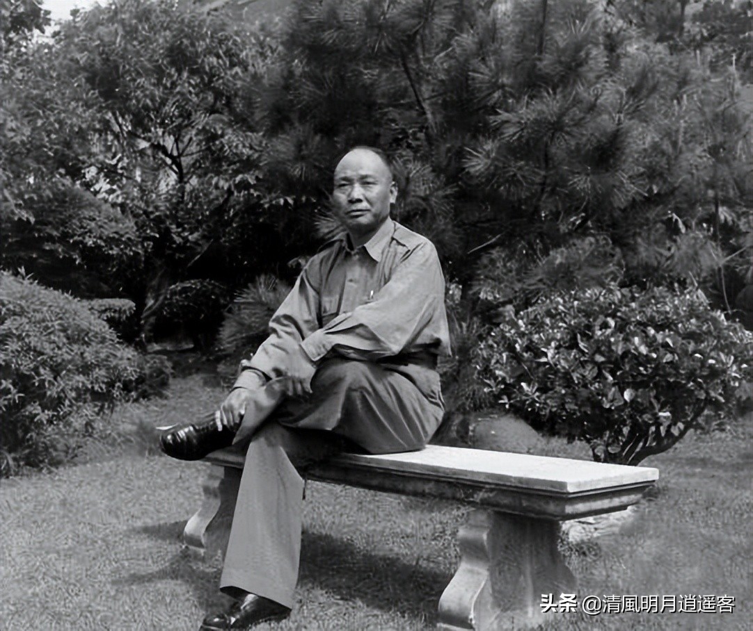 Tang Enbo planned to go to Japan for medical treatment. Before he went ...