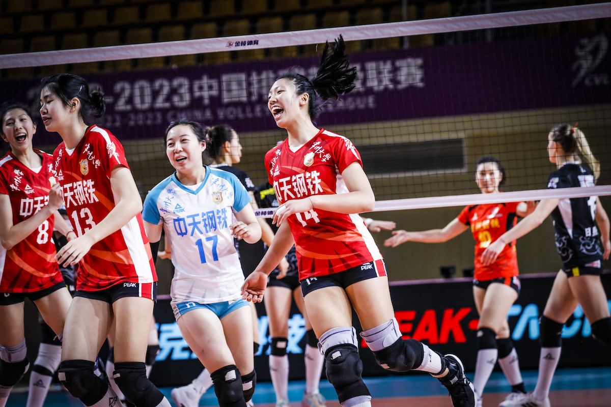 The first stage of the women's volleyball league is over, Wu Mengjie ...