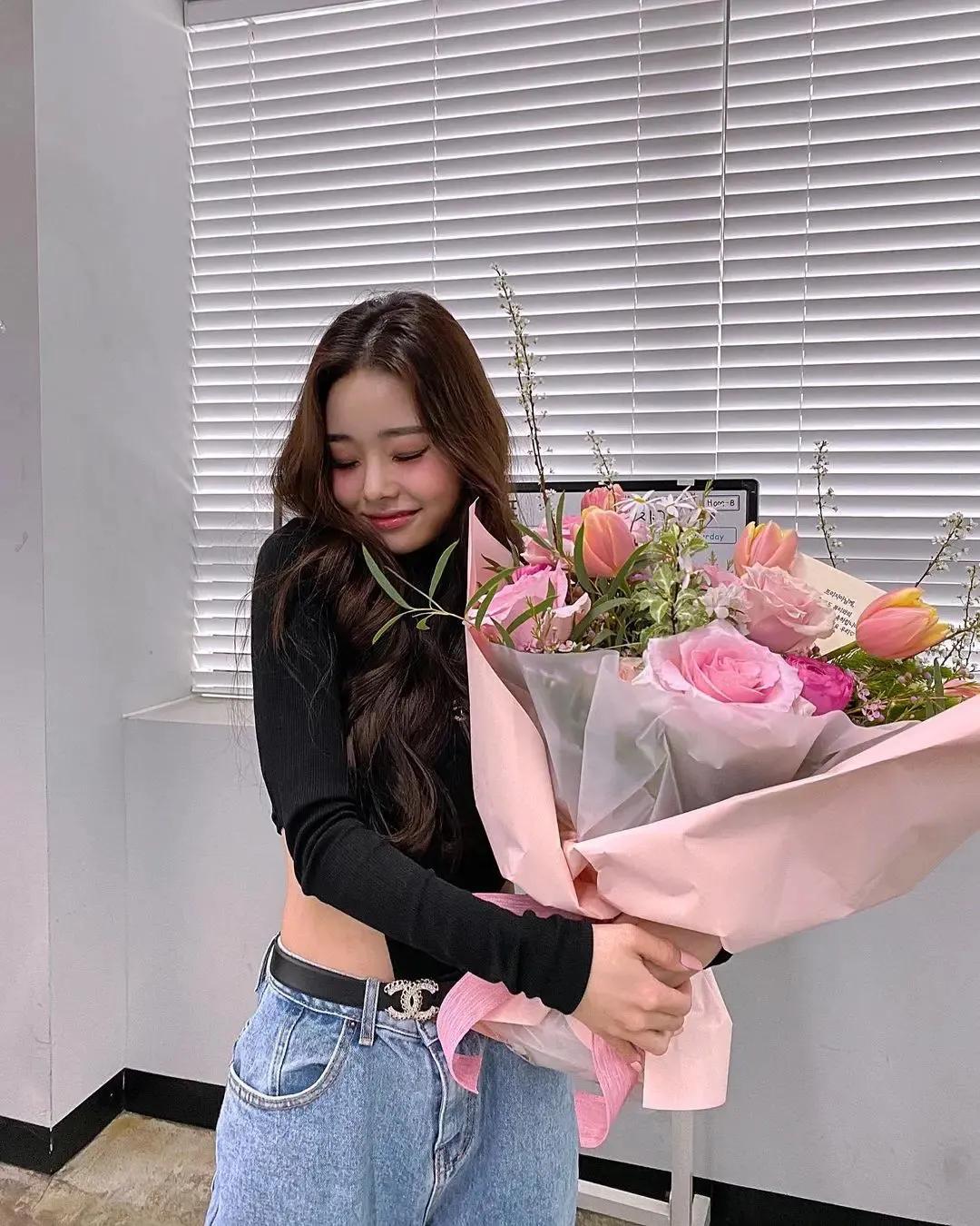 Freezia Song Jiya is simply white and beautiful in the world, just like ...