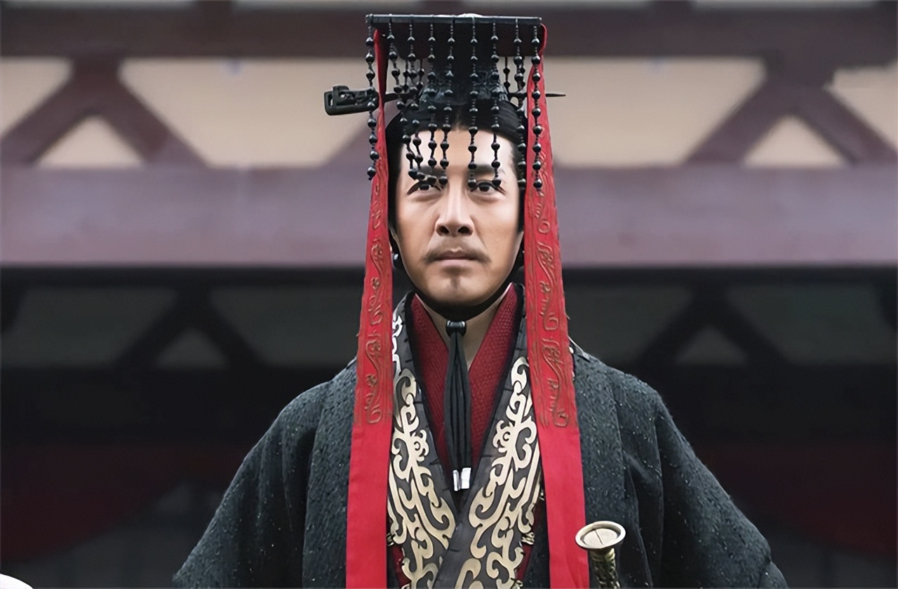After killing Qin Shihuang and Liu Bang, this general survived for more ...