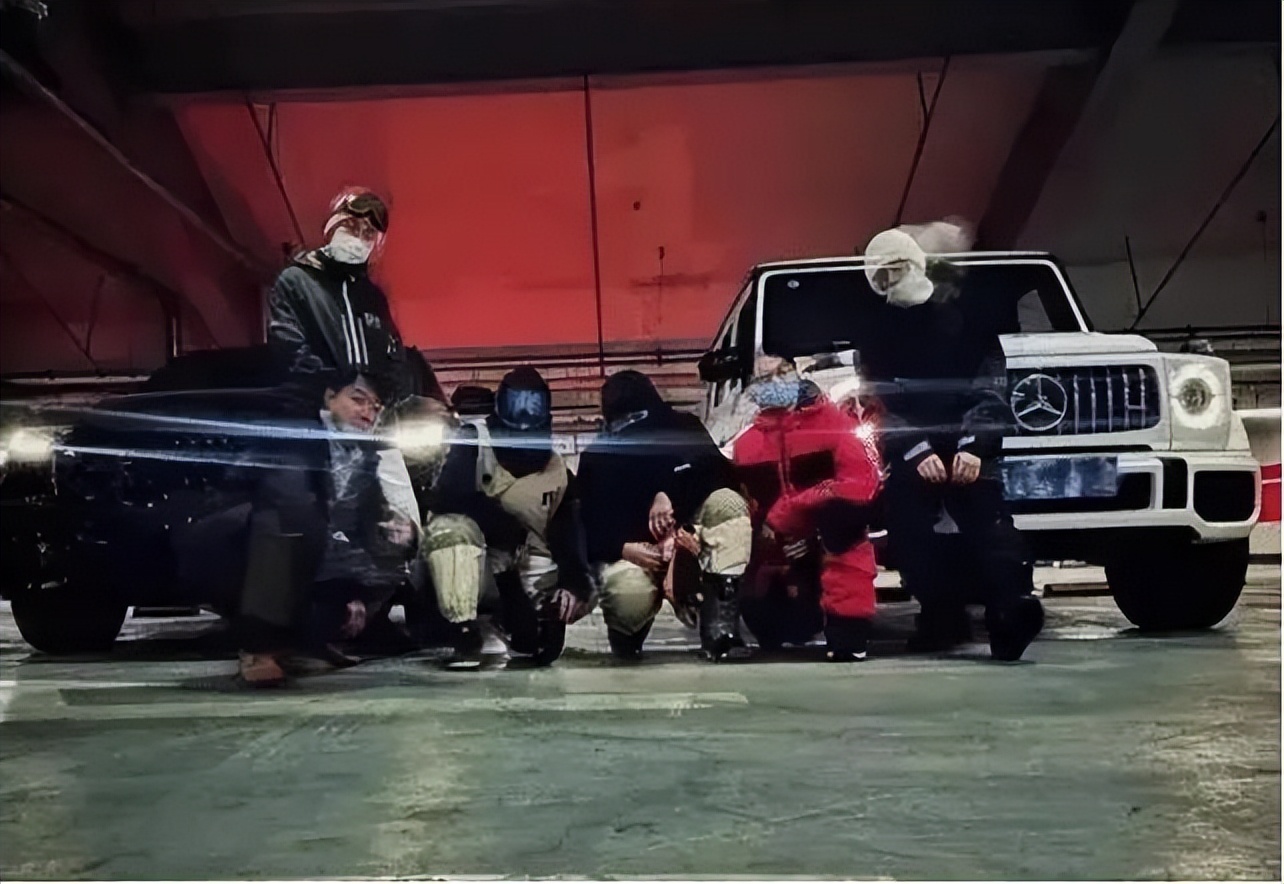 Hip-hop singer PGONE came back and was banned again - iMedia